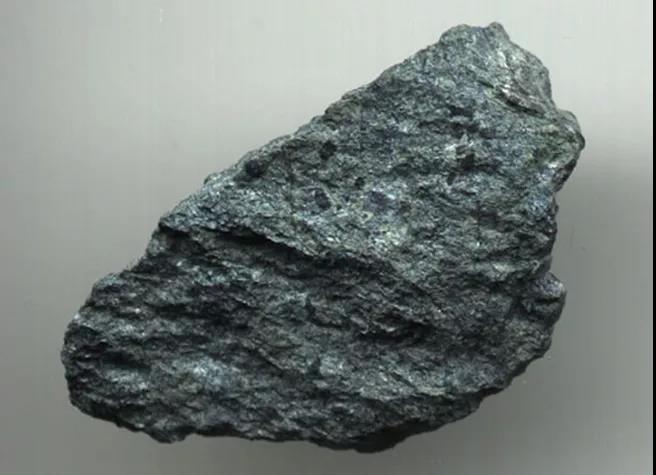 The accumulation of common minerals-chromium ore properties and ...